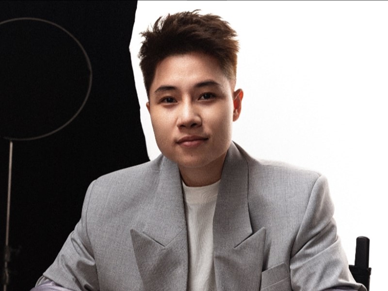 Đinh Hà Uyên Thư: Tôi đam mê sân khấu vì xuất phát là một vũ công