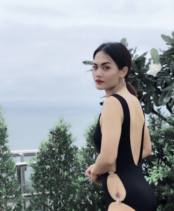 Nhan sắc như diễn viên của nữ trọng tài Thái Lan ở giải bóng chuyền quốc tế VTV9 Bình Điền