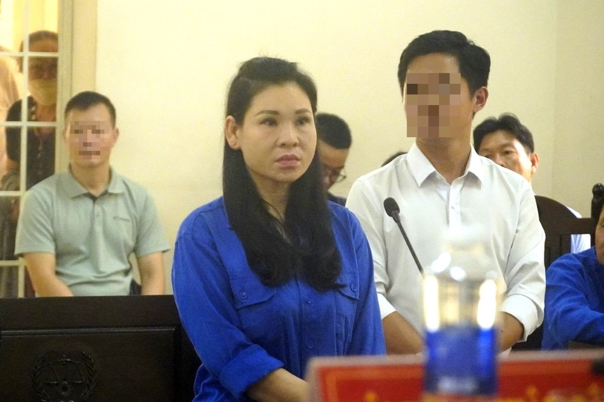 "Nữ đại gia" Lâm Thị Thu Trà hầu tòa vì cho vay nặng lãi và rửa tiền