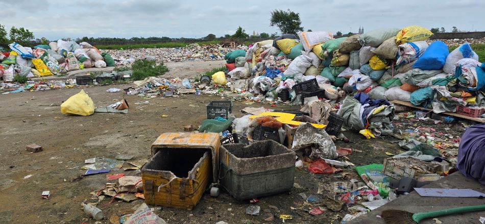 Bãi rác ở Thái Bình quá tải, dân kêu ô nhiễm, chính quyền đau đầu xử lý