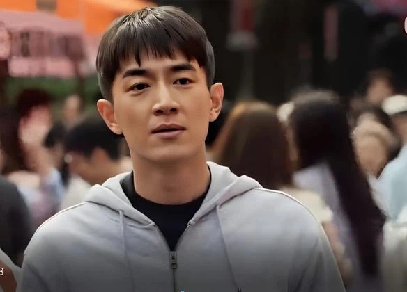 Người cha của Lưu Diệc Phi được ca ngợi trong phim "Câu chuyện hoa hồng"