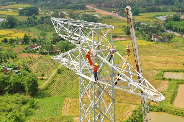 Đường dây 500kV mạch 3: Nhiều hạng mục đặc biệt khó đã hoàn thành