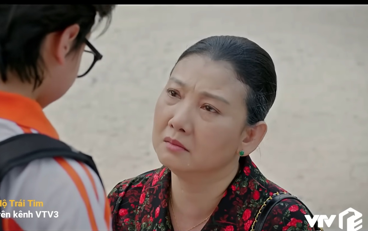 Quang Sự, Hồng Diễm gây sốt dù "Trạm cứu hộ trái tim" bị chê tình tiết ...