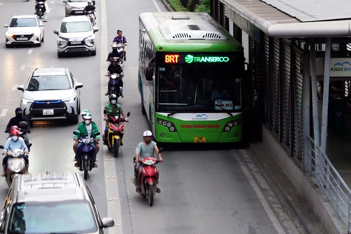 Hà Nội quyết định số phận tuyến buýt nhanh BRT