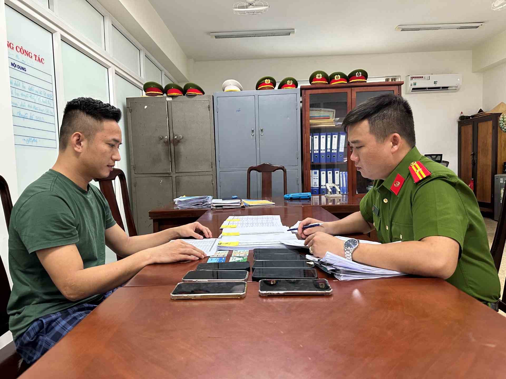 Phá thành công chuyên án đánh bạc gần 100 tỉ đồng ở Huế