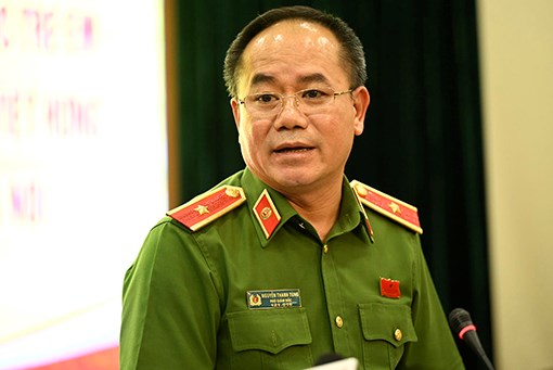 Nhiều lãnh đạo, nguyên lãnh đạo công an được đề xuất, tặng huân chương