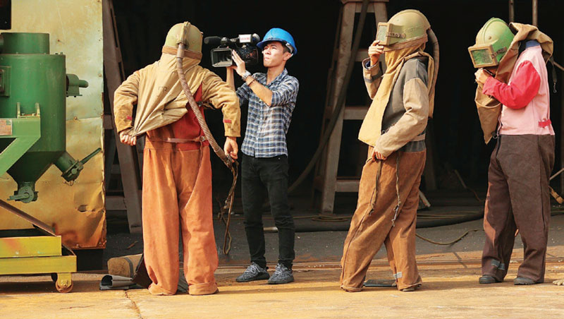 Ngã rẽ của những "tay máy" quay phim