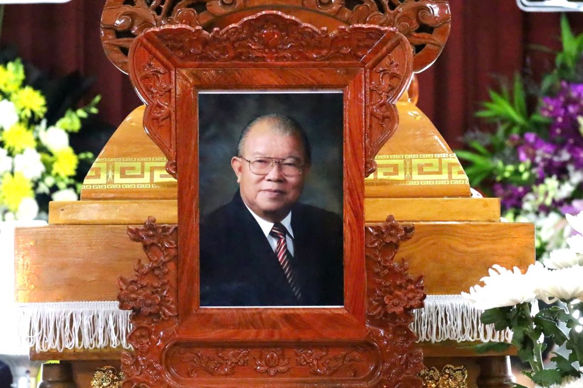 Hàng nghìn người dân ở ĐBSCL tiễn biệt Giáo sư Võ Tòng Xuân