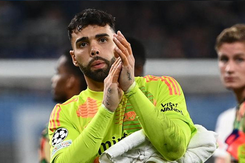 Chỉ có 3% cơ hội, David Raya cản phá quả penalty của Atalanta ra sao?