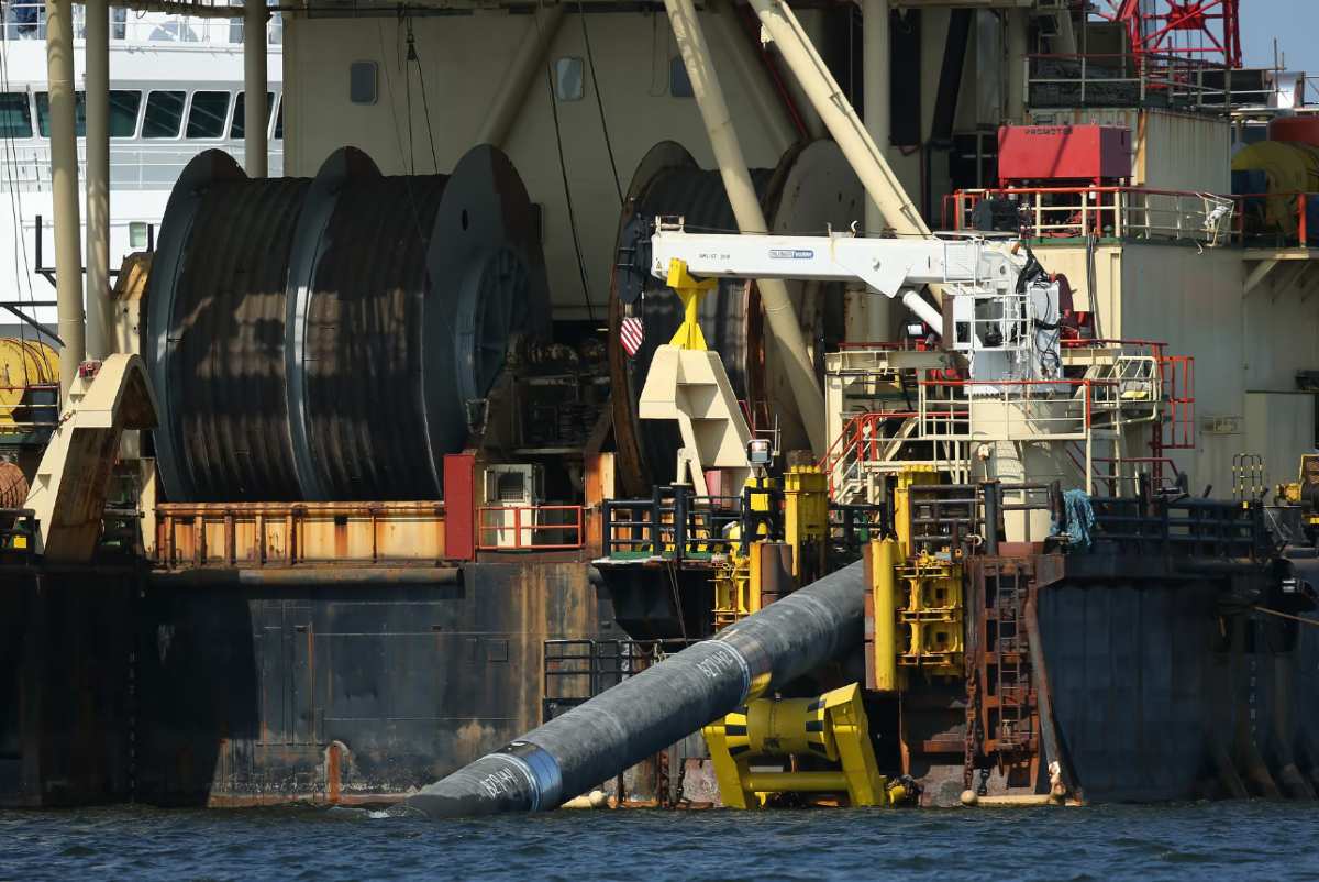 Cơ hội Nord Stream 2 hồi sinh bị vùi dập từ trứng nước