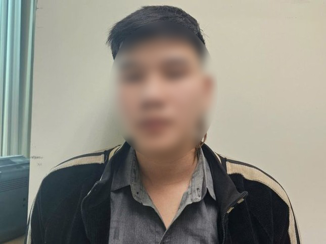 Bắt đối tượng "thông chốt" 141H, tông gãy chân cảnh sát