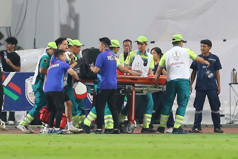 Striker Xuan Son takes a long time to recover after surgery