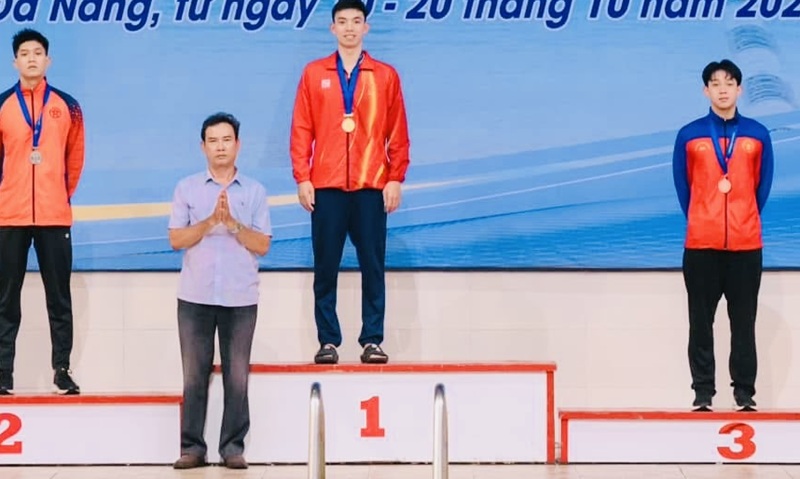 Huy Hoang unexpectedly won the gold medal in the 200m butterfly at the ...