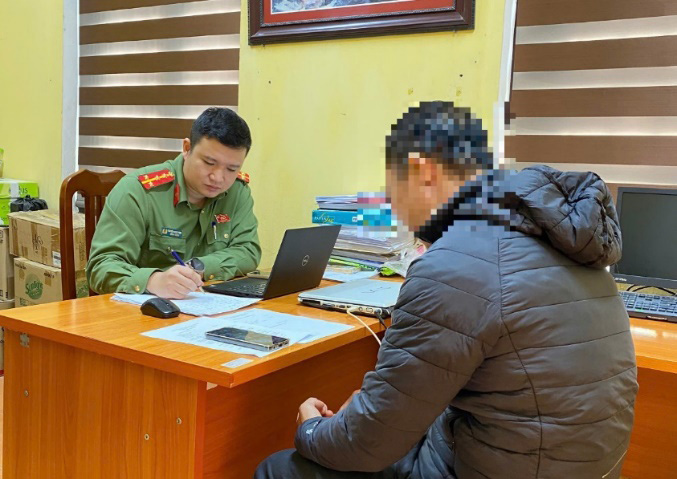 Bắt đối tượng Hồ Thị Hải về hành vi lợi dụng các quyền tự do dân chủ