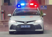 Traffic lights in Hanoi automatically turn green when priority vehicles ...