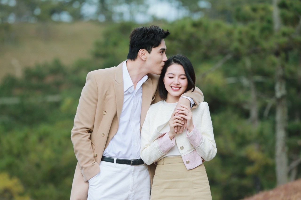 Thuan Nguyen of Stolen Happiness talks about artist pressure