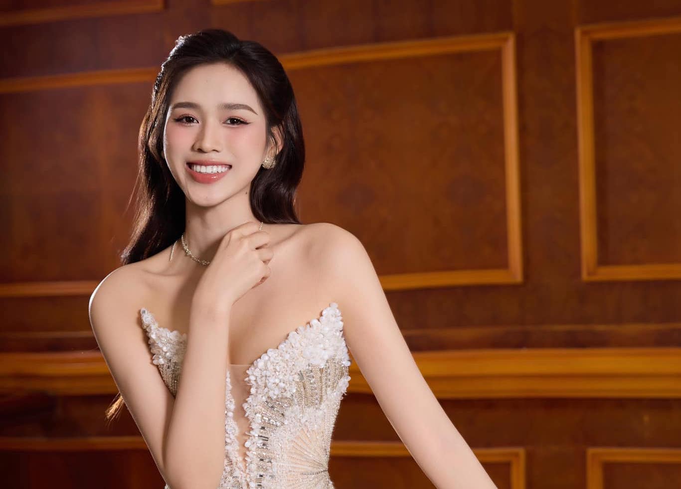 Hoa hậu Đỗ Thị Hà sẽ tổ chức đám cưới trong tháng 10