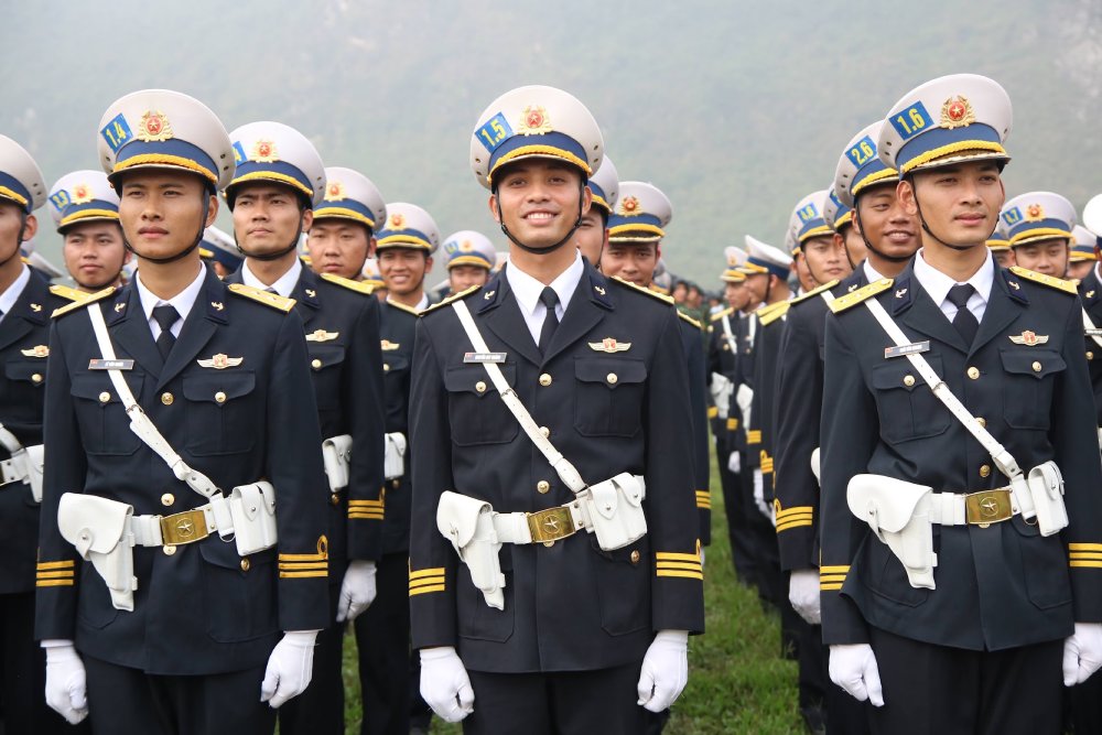 Criteria for early salary increase for military officers of general ...