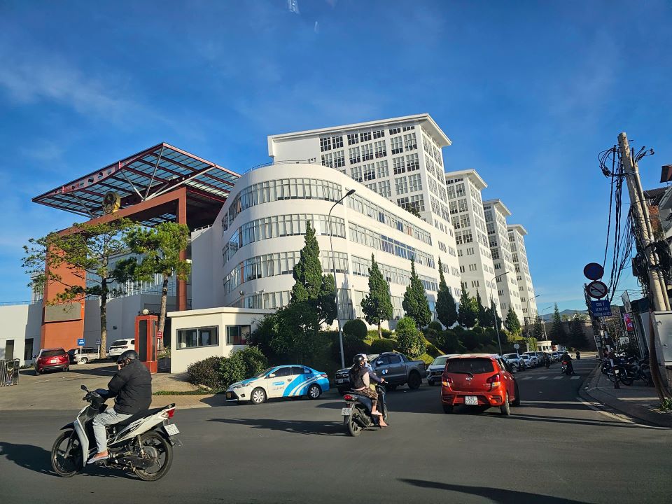 Lâm Đồng bố trí hơn 5.900 cán bộ, công chức sau sáp nhập