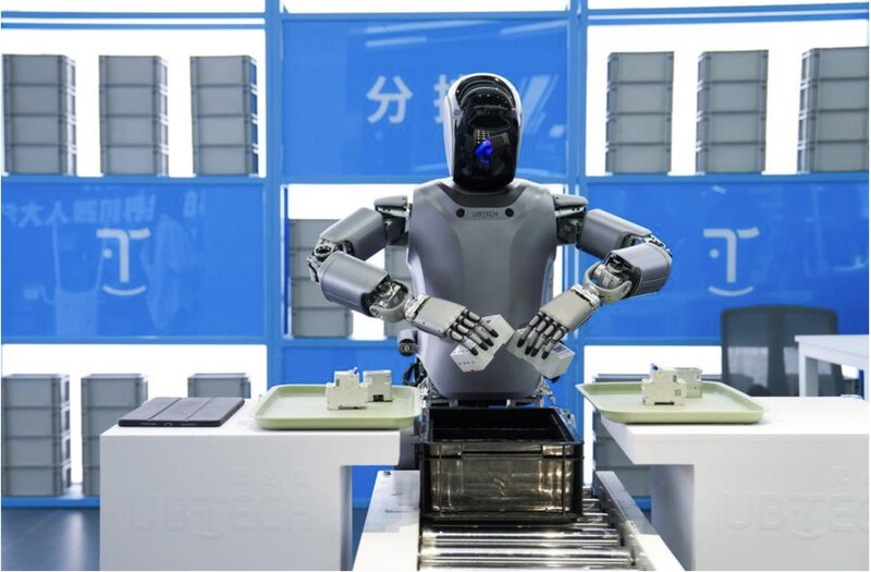 The race to make human-shaped robots in the US and China