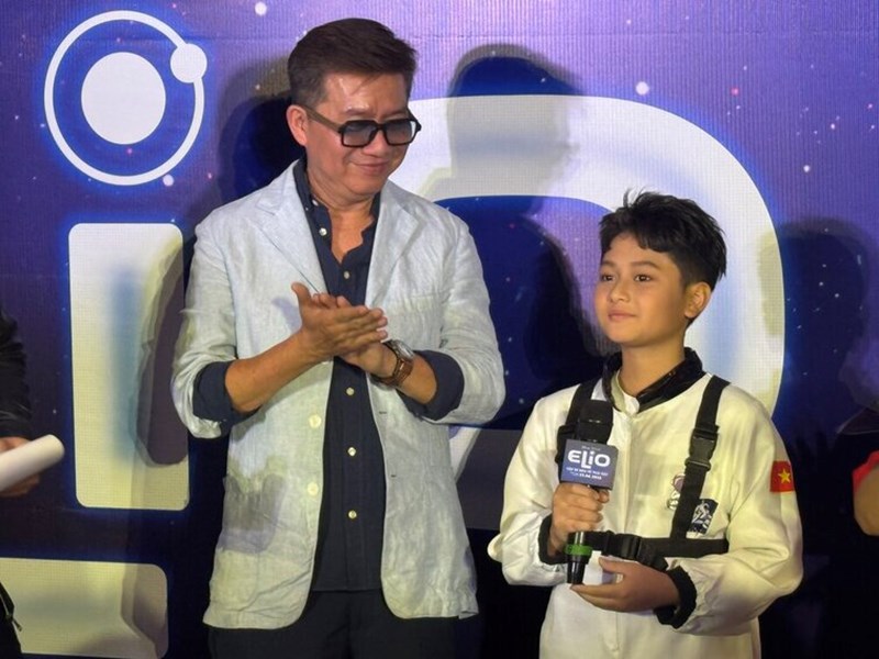 Ra mắt phim Elio - Cậu bé đến từ Trái đất