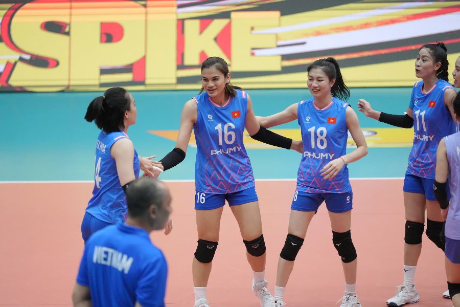 Tuyển bóng chuyền nữ Việt Nam đứng đầu bảng A VTV Cup 2025. Ảnh: VFV