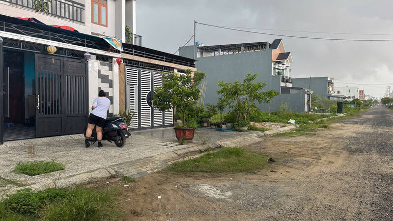 Giữa Đà Nẵng, người dân khu tái định cư 227 tỉ đồng thoát cảnh dùng ...