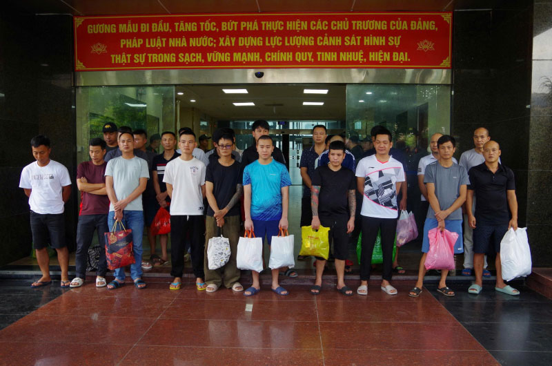 Đường dây cá độ bóng đá qua mạng hơn 80 tỉ đồng bị triệt phá