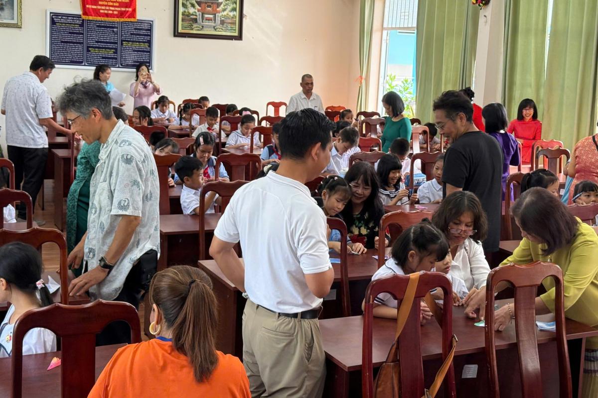 HCMC organizes book fair in Con Dao to spread reading culture