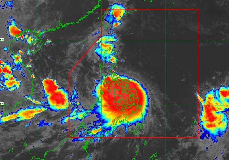 Storm Bualoi makes landfall, causing widespread heavy rain, waves 11m high
