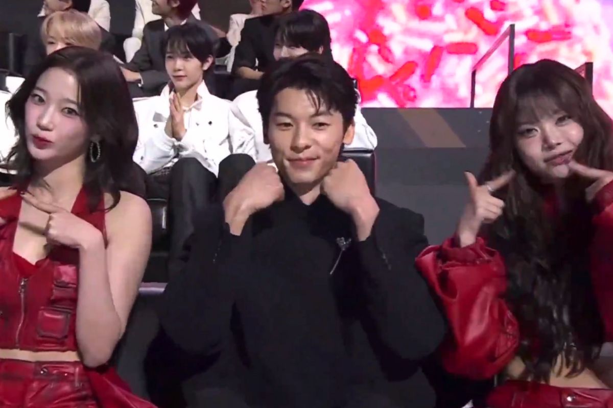 Hua Quang Han causes a storm when performing Kpop dance "Overdrive