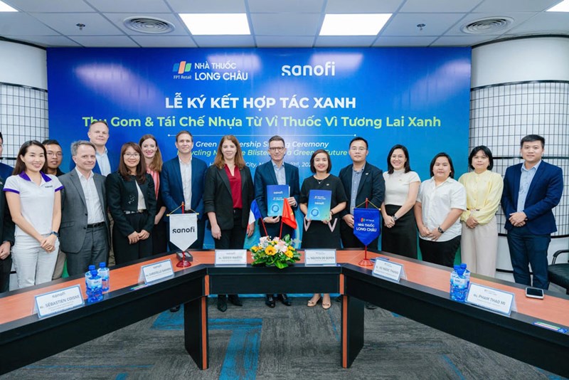 Sanofi và Long Châu triển khai thu gom và tái chế nhựa từ vỉ thuốc