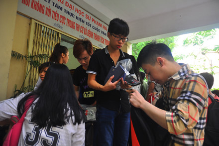 Được phép mang các loại máy ghi âm và ghi hình vào phòng thi THPT Quốc ...