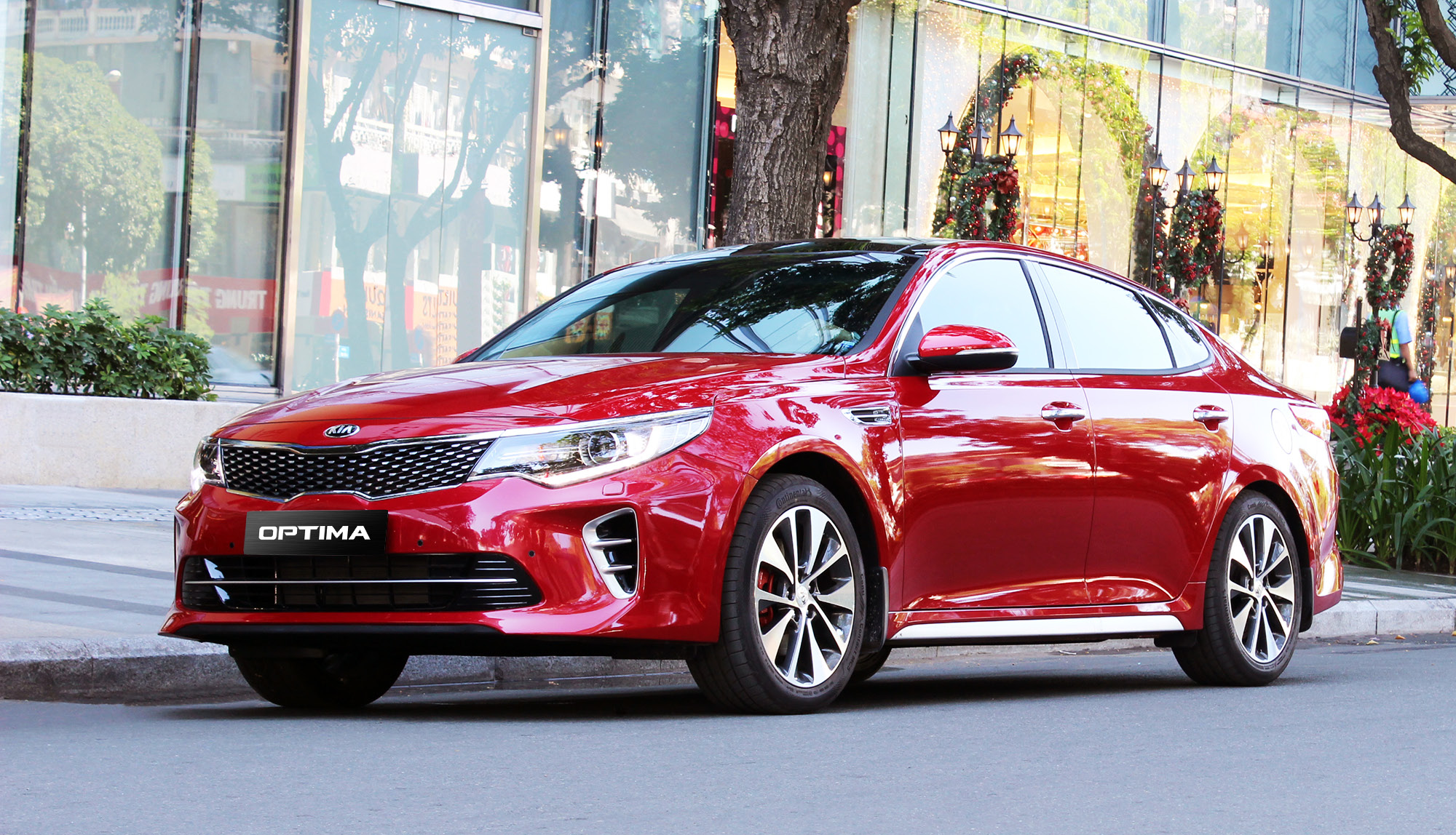 Kia Optima mới ngày càng hấp dẫn