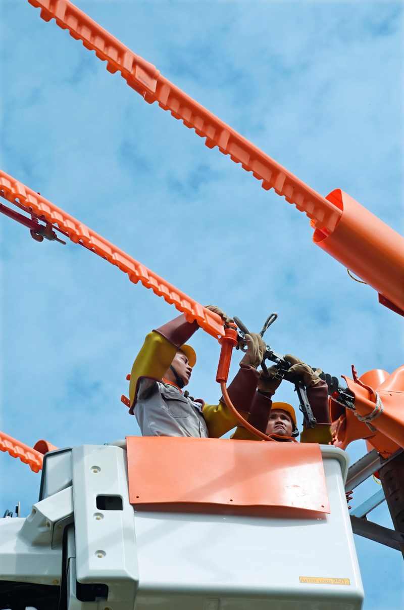 EVN SPC triển khai ứng dụng công nghệ mới: Mọi cải tiến đều vì khách hàng