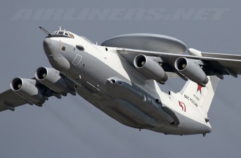 Khủng khiếp "radar bay" có thể theo dõi đồng thời tới 300 mục tiêu khác ...